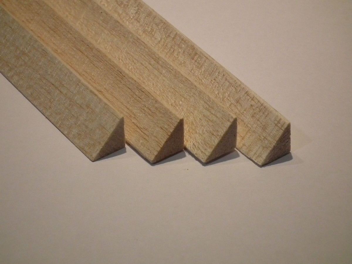 Balsa Triangle 12.5 x 12.5 x 915mm – Flight RC